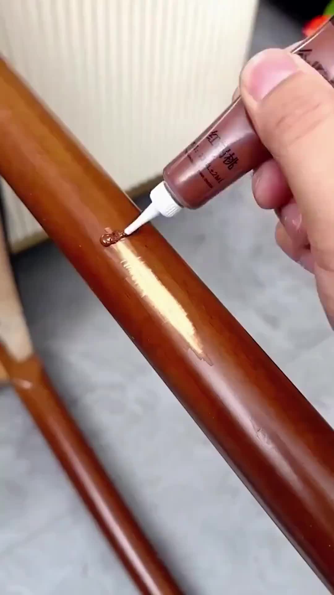 这款自己就能修补家具磕碰掉漆的#修补膏 您一定要知道,施工简单操作...