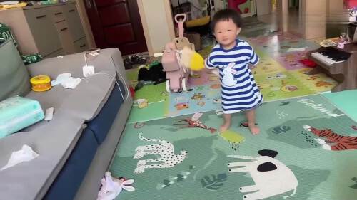 媳妇想报考会计证,被老公和女儿无情的嘲笑,可把媳妇给够呛