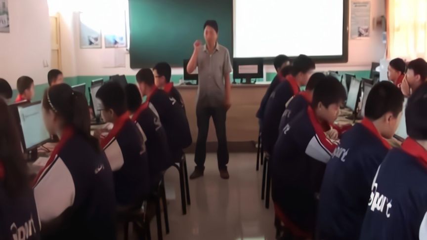 第1单元 信息与信息技术_第1课 信息的特征(市级优课)_董老师_K10