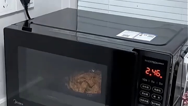 美的家用微波炉,操作简单
