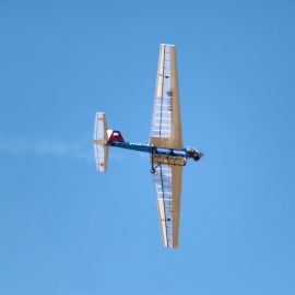 防城港金牌飞机手 