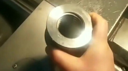 这机器太先进了!有几十年经验的老师傅,表示驾驭不了!