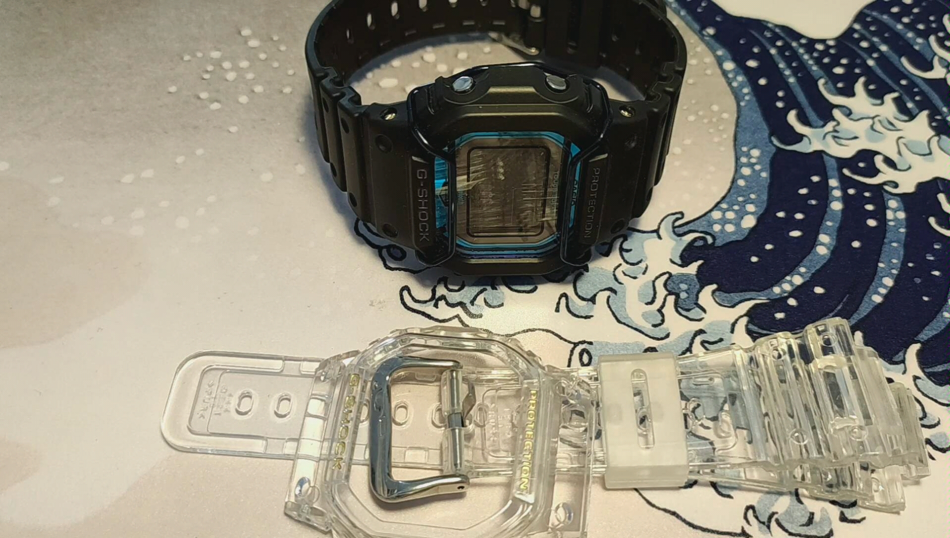 卡西欧gw5600小方块换表壳的过程,随手录~