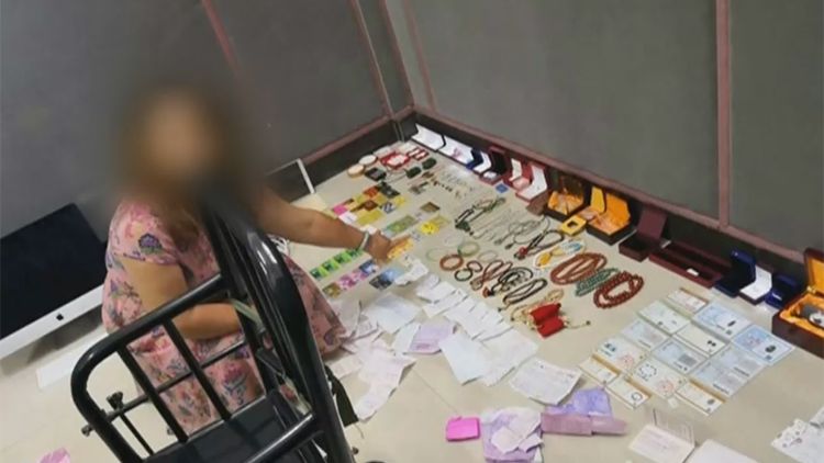 大骗子!母女8次相亲 骗彩礼50多万元!还有父子一起上当的!