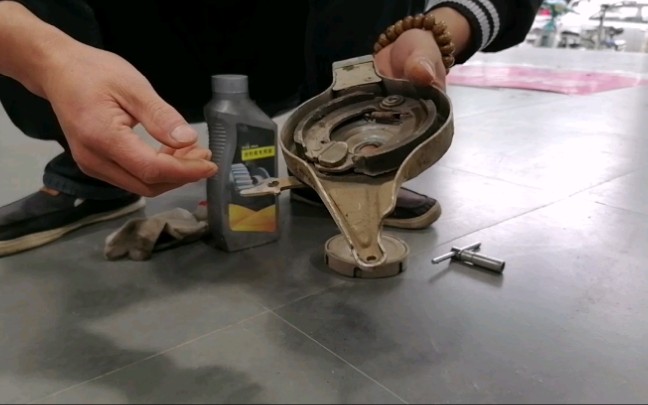 电车刹车盘一般出现的问题,这样维修既简单又省钱