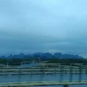 纯困战士 