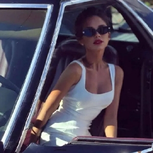 做个爱笑的美女子 