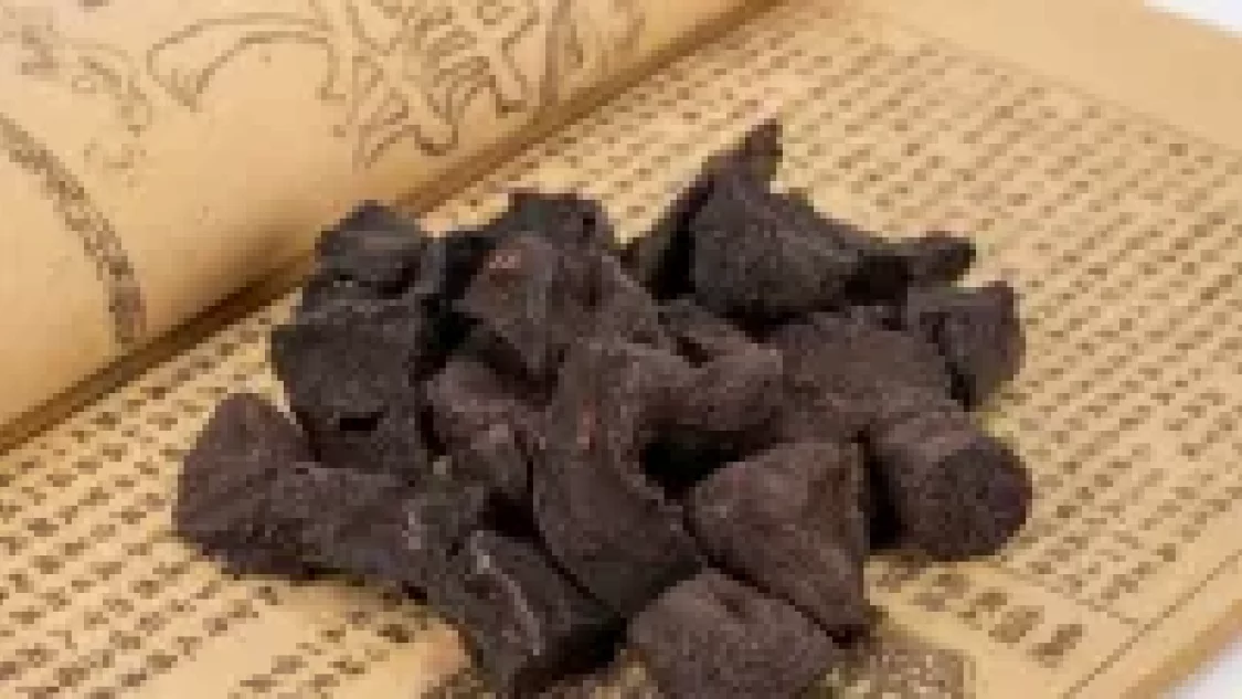 何首乌是“乌发神器”还是“肝脏杀手”?食用前建议了解