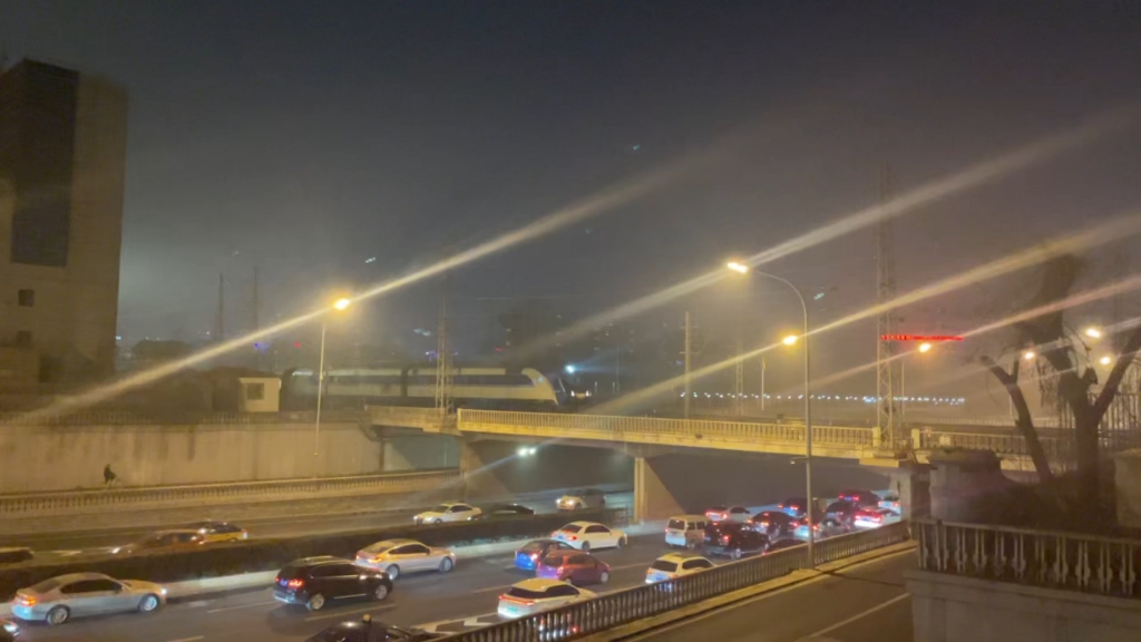 武局王牌列车Z37出北京西
