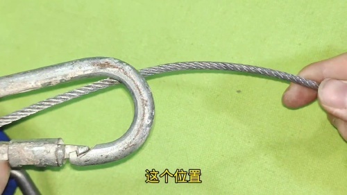 钢丝绳就算打死结都绑不紧怎么办?教你一招,互相缠绕保证不会松