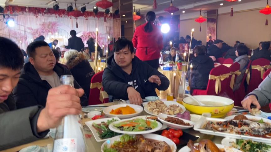 酿酒小伙,去参加婚礼,白酒执行标准不是GBT,“当时就懵了”!