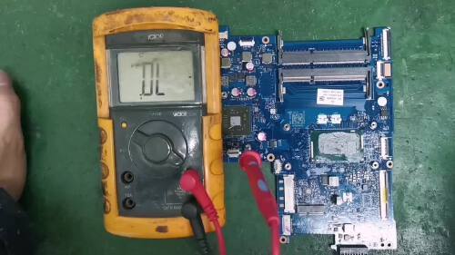 HP惠普笔记本不开机不通电拆机发现CPU短路把I7的U换成I5