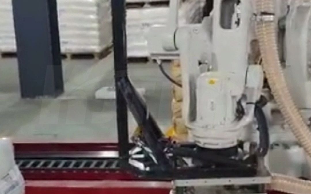 凯基特视觉检测案例 视觉缺陷检测 视觉机械手臂