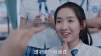 学霸闭眼考试考满分,居然用计算器打CS游戏