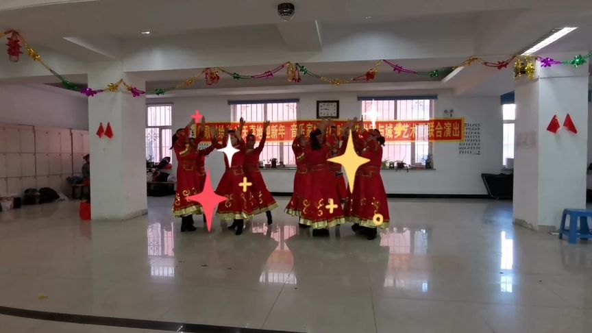 达斡尔族舞蹈《雄鹰展翅》