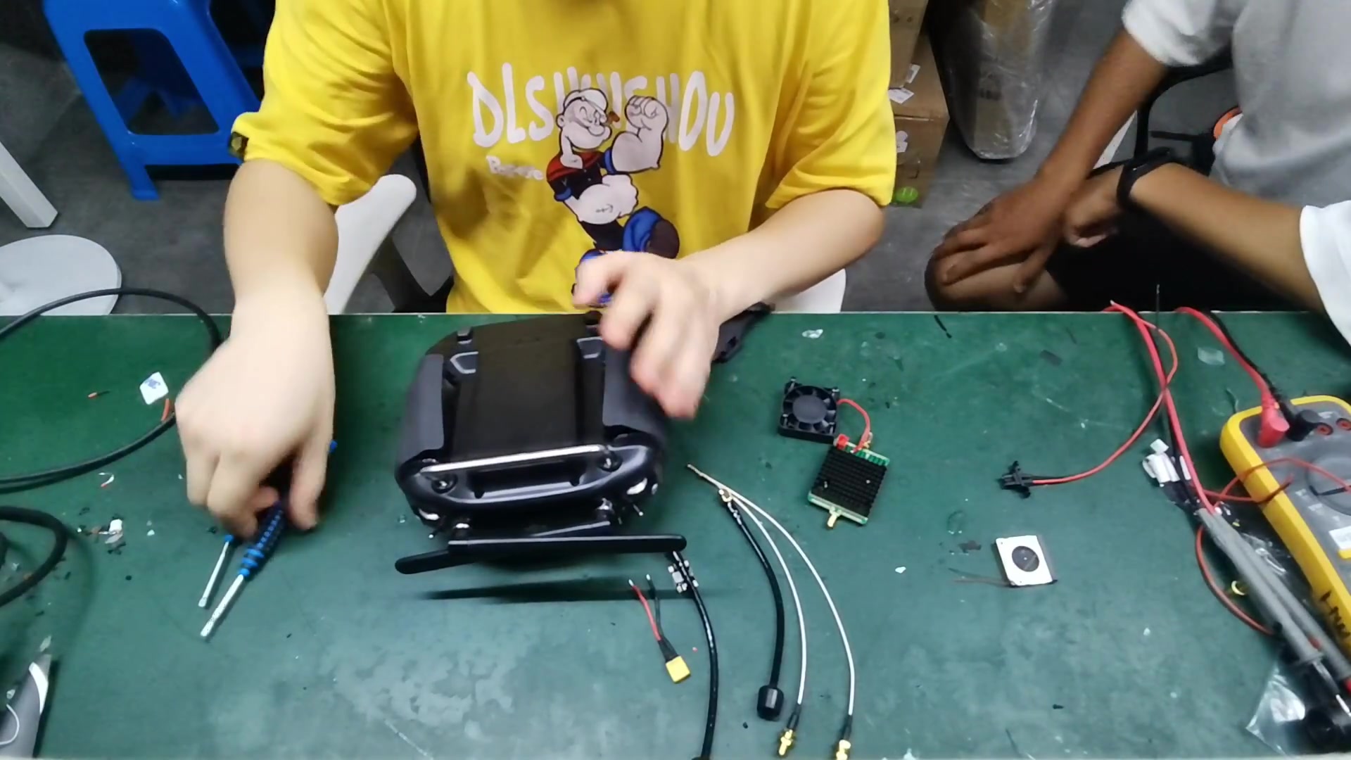 再也不担心失控!DJI FPV 5.8G遥控器距离增程改装