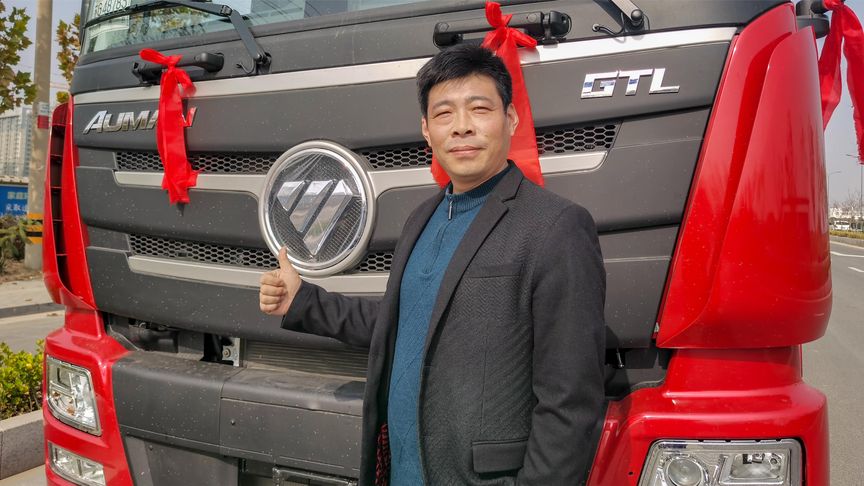 为什么买自动挡欧曼GTL牵引车?卡车司机:凡事“简单”最好