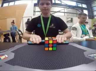 菲神三阶魔方世界记录单次4.73秒使用魔方GAN356 Air
