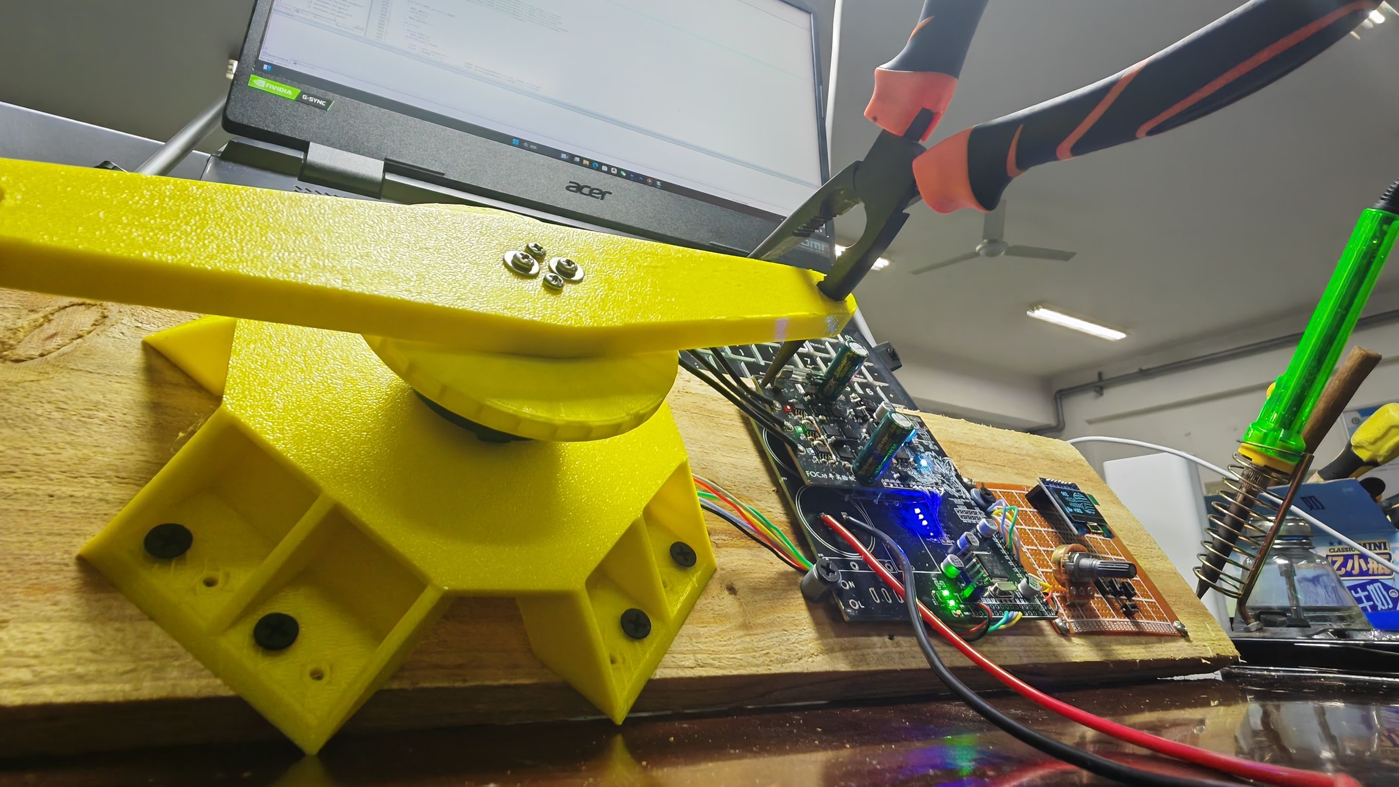 学PID?PID个钳子 用STM32实现有感无刷电机位置闭环控制