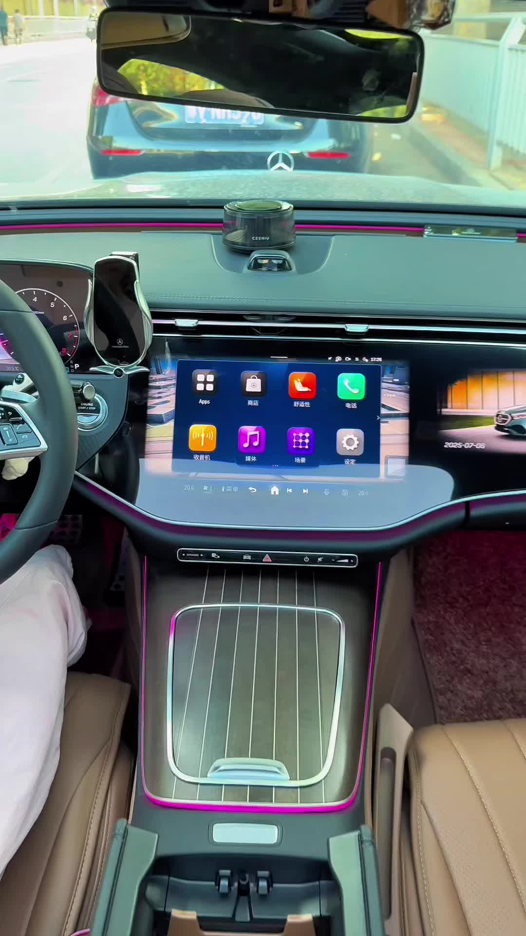 新款奔驰E专用行车记录仪U盘,储存前方行车录像,方便查看回放视频,...