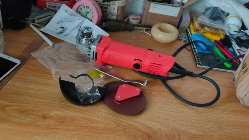 淘宝40几块钱的手磨机到货了,不知道质量怎么样,大家一起来看看