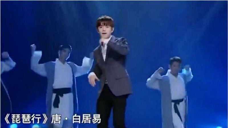罗云熙魏大勋的《琵琶行》还不错,听到任嘉伦版,我承认我沦陷了