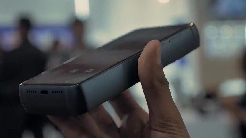 来吧,你们要的超长待机手机,这个厚度坚持半个月没问题