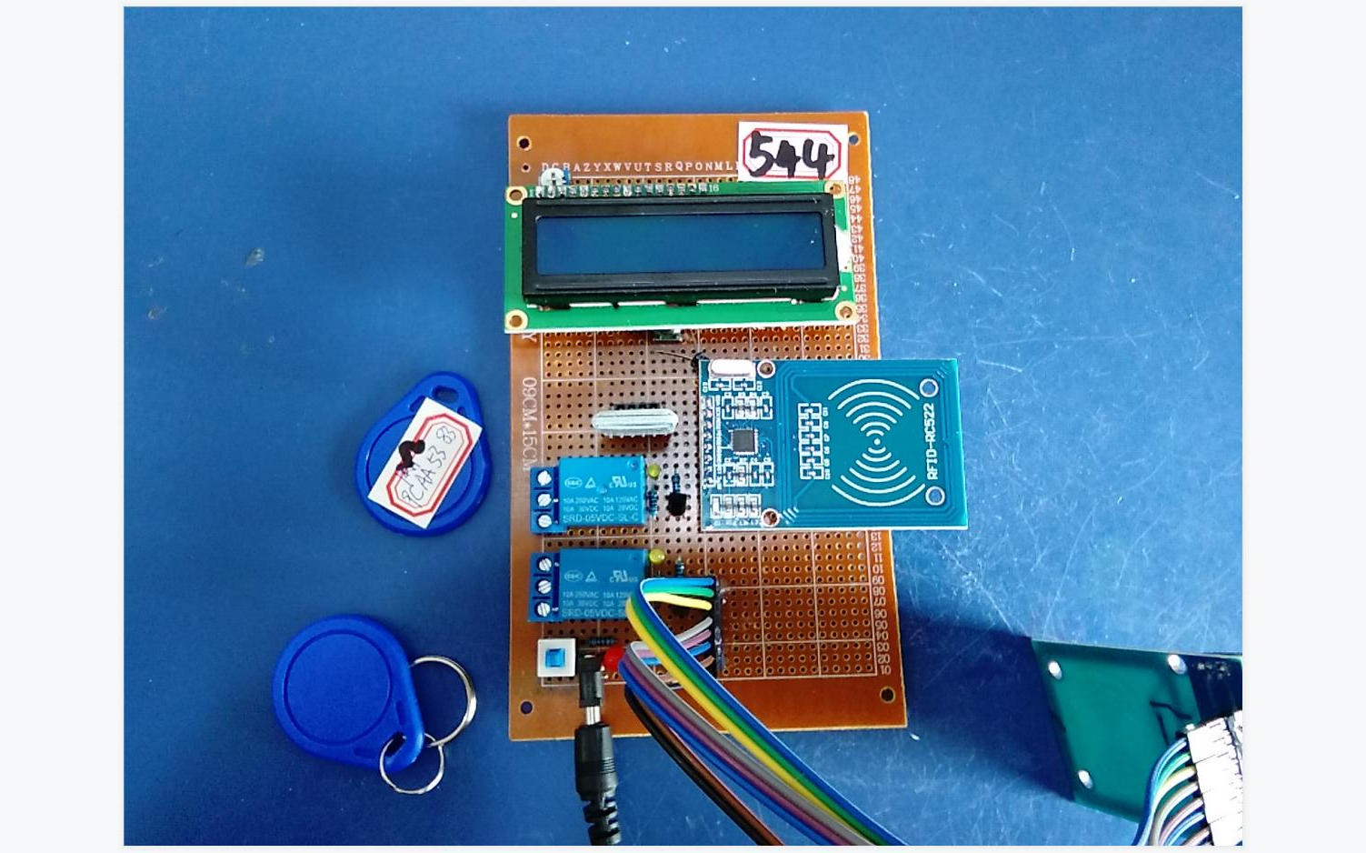 基于51单片机的智能门禁系统设计-LCD1602-RFID-RELAY-蓝牙手机...