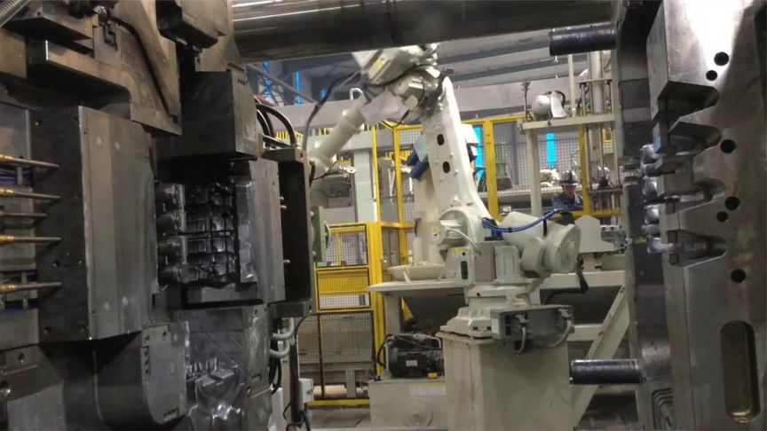 一体化压铸模具生成过程,让我们一起欣赏这个一瞬间