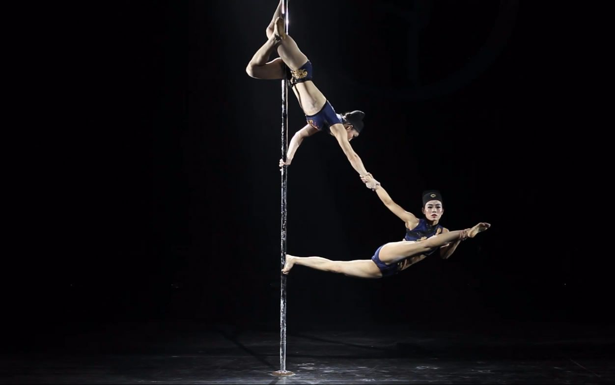 【钢管舞】《锦衣卫》捕获两只美女锦衣卫!