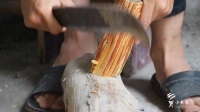 实拍农村小伙纯手工制作墨斗,简单又实用,市场上得卖200多!