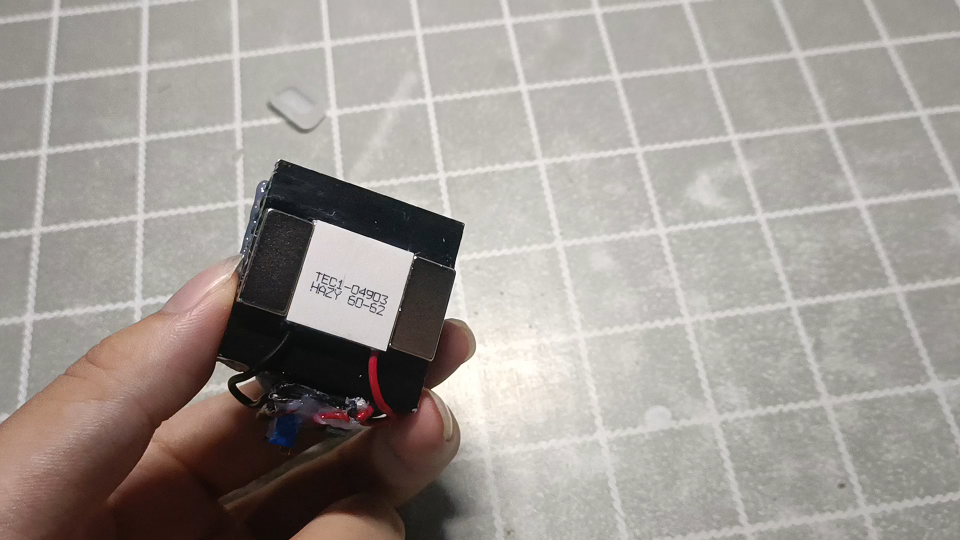 自制手机半导体散热器,手机打游戏太烫?买一个太贵?自己做一个吧!...