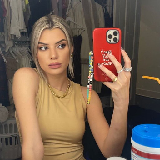 -AlissaViolet- 