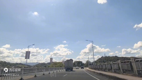 电池原材料价格持续下跌,汽车价格战还得继续打下去!