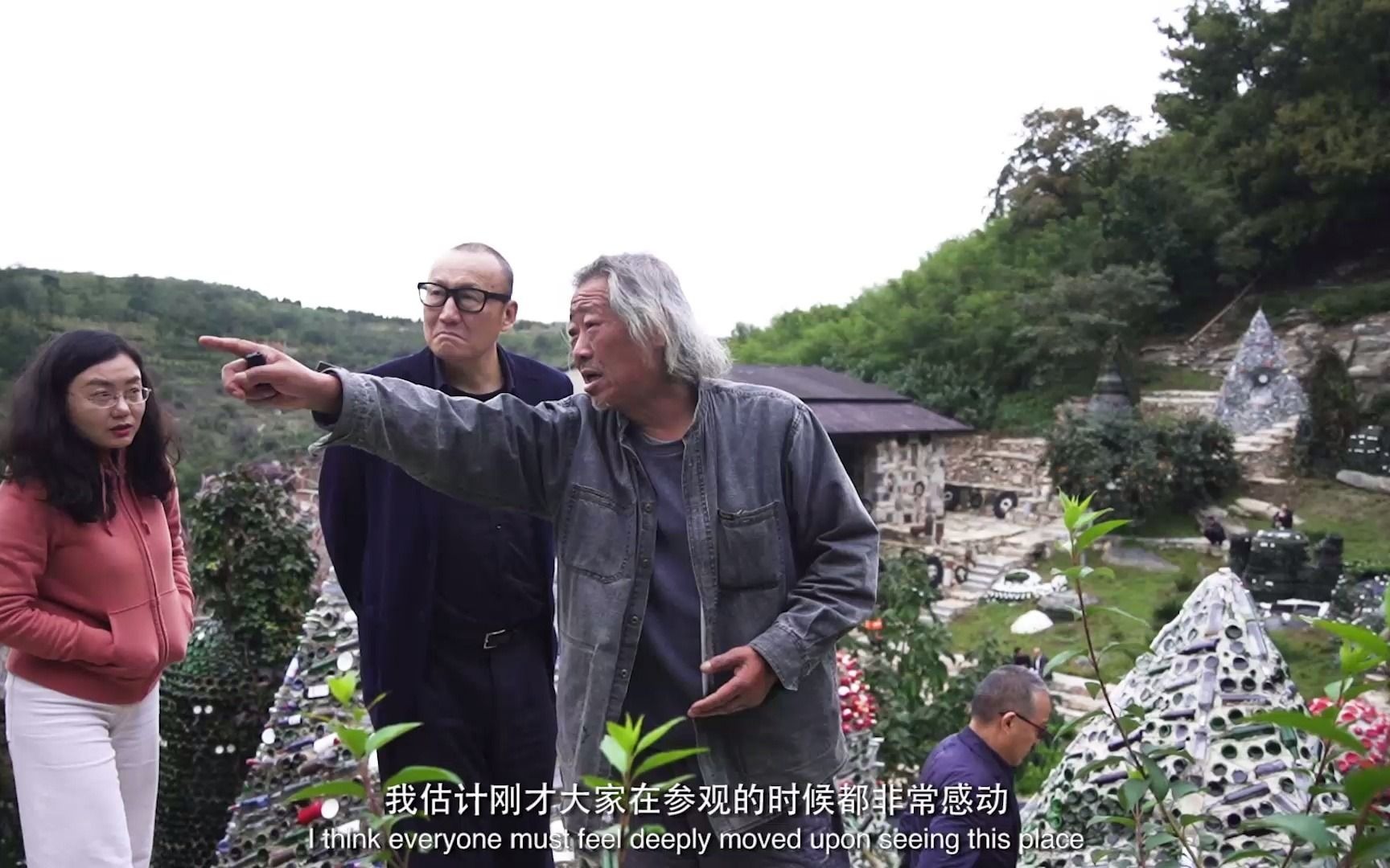 艺术家于振立抛弃名利,扎根大黑山27年建立了一座魔幻城堡