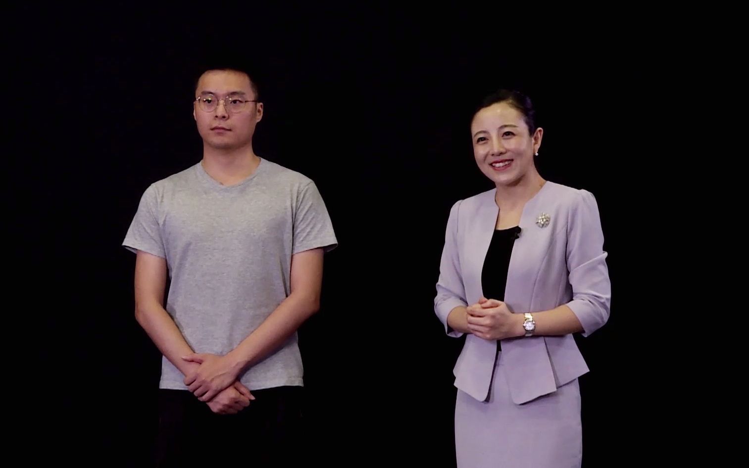 【商务礼仪】男士站姿标准:提升气质的三套方案