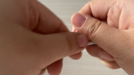 数据线保护套最省力缠绕方法