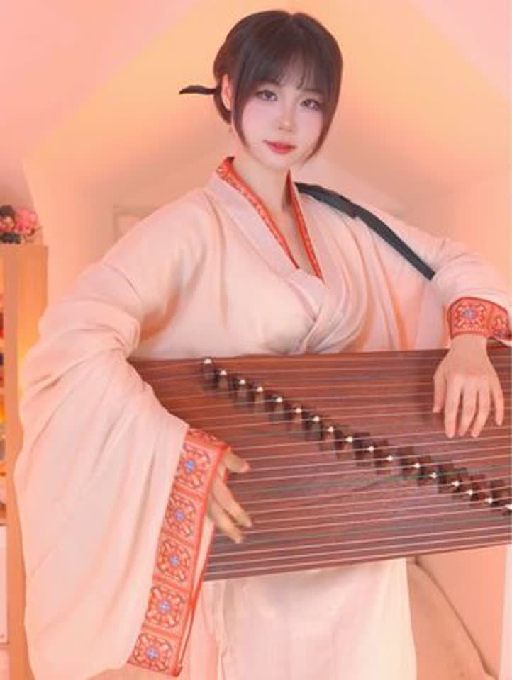 开学第一课:背诵《琵琶行》-#琵琶行#开学 #古筝#健身