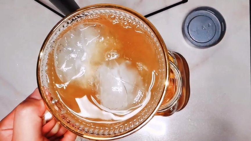 #自制饮品 #柠檬绿茶 好喝又健康,快快动手做起来吧…