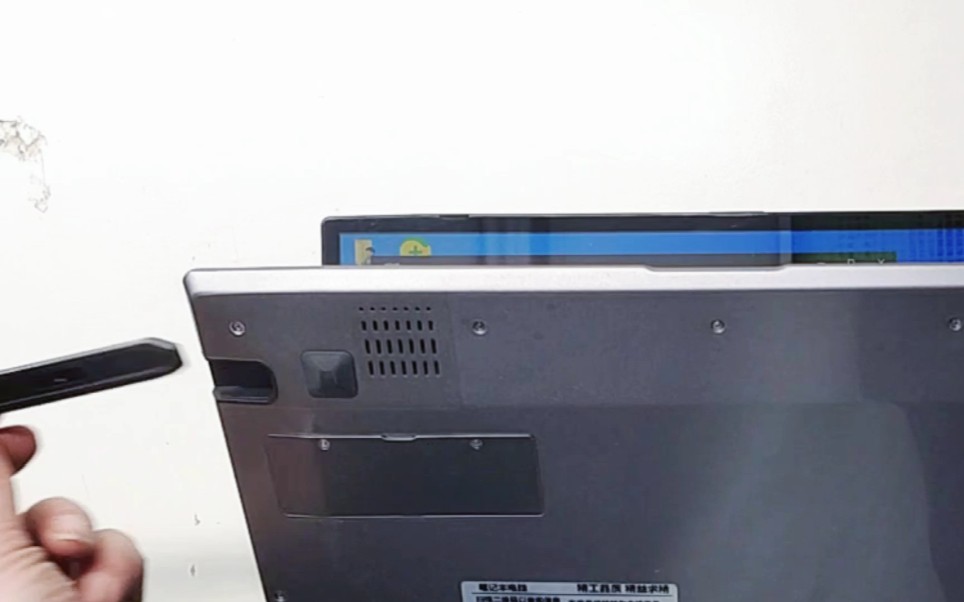 这款笔记本电脑摄像头怎么安装