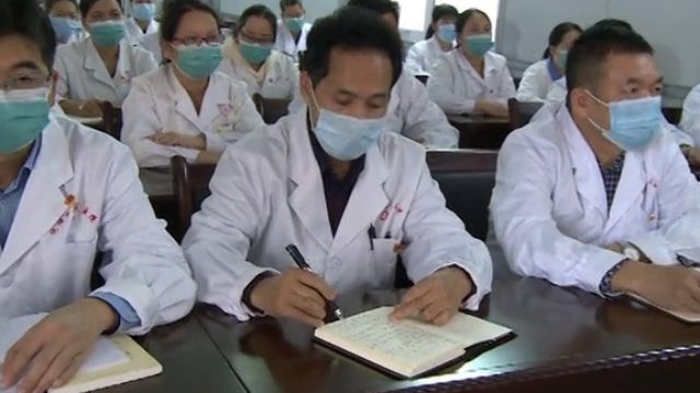 凭祥市人民医院开展固定党日+党课开讲啦主题活动
