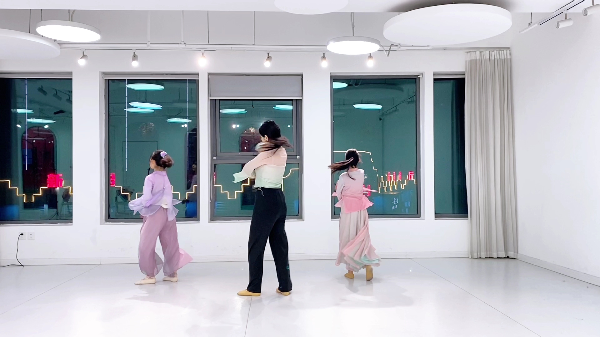 喜庆欢乐适合新年少儿古典舞《china-e》青岛S.Pink舞蹈室