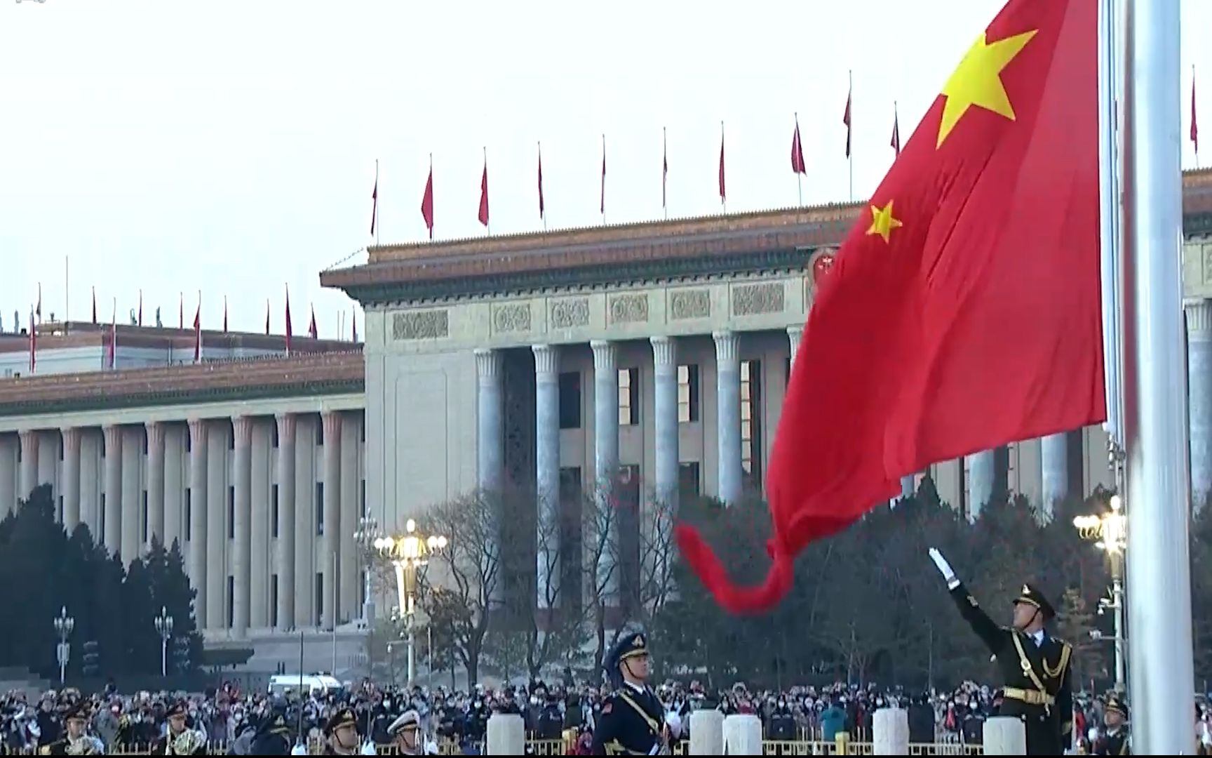 祝福祖国!直击天安门广场新年首次升旗仪式