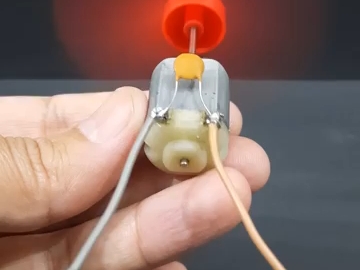 电容器如何降低电机噪音