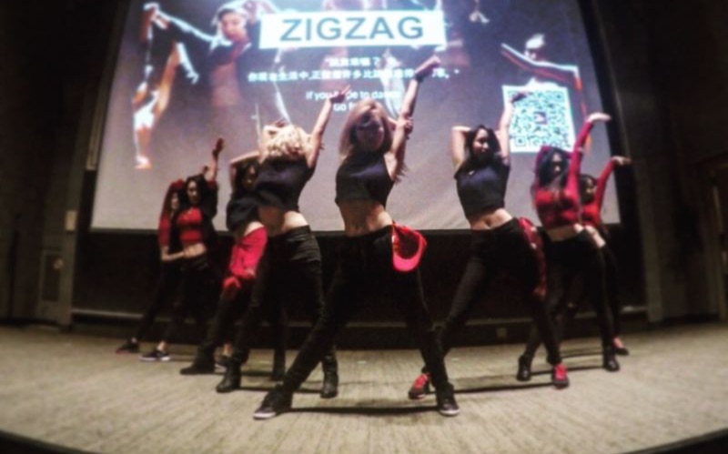 【ZigZag】开学现场表演版本|加拿大多伦多zigzag舞蹈工作室
