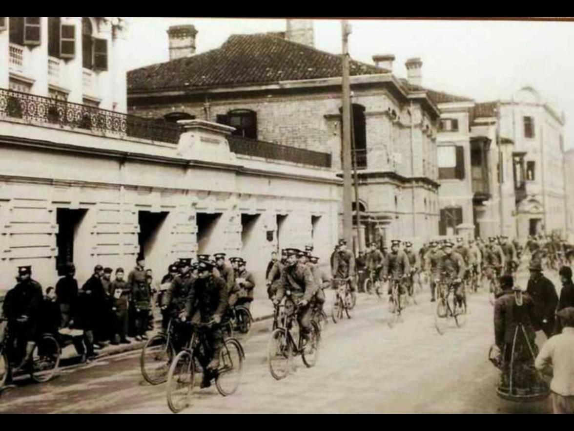 百年间中国自行车的发展历史,从末代皇帝溥仪到普通小学生和自行车...