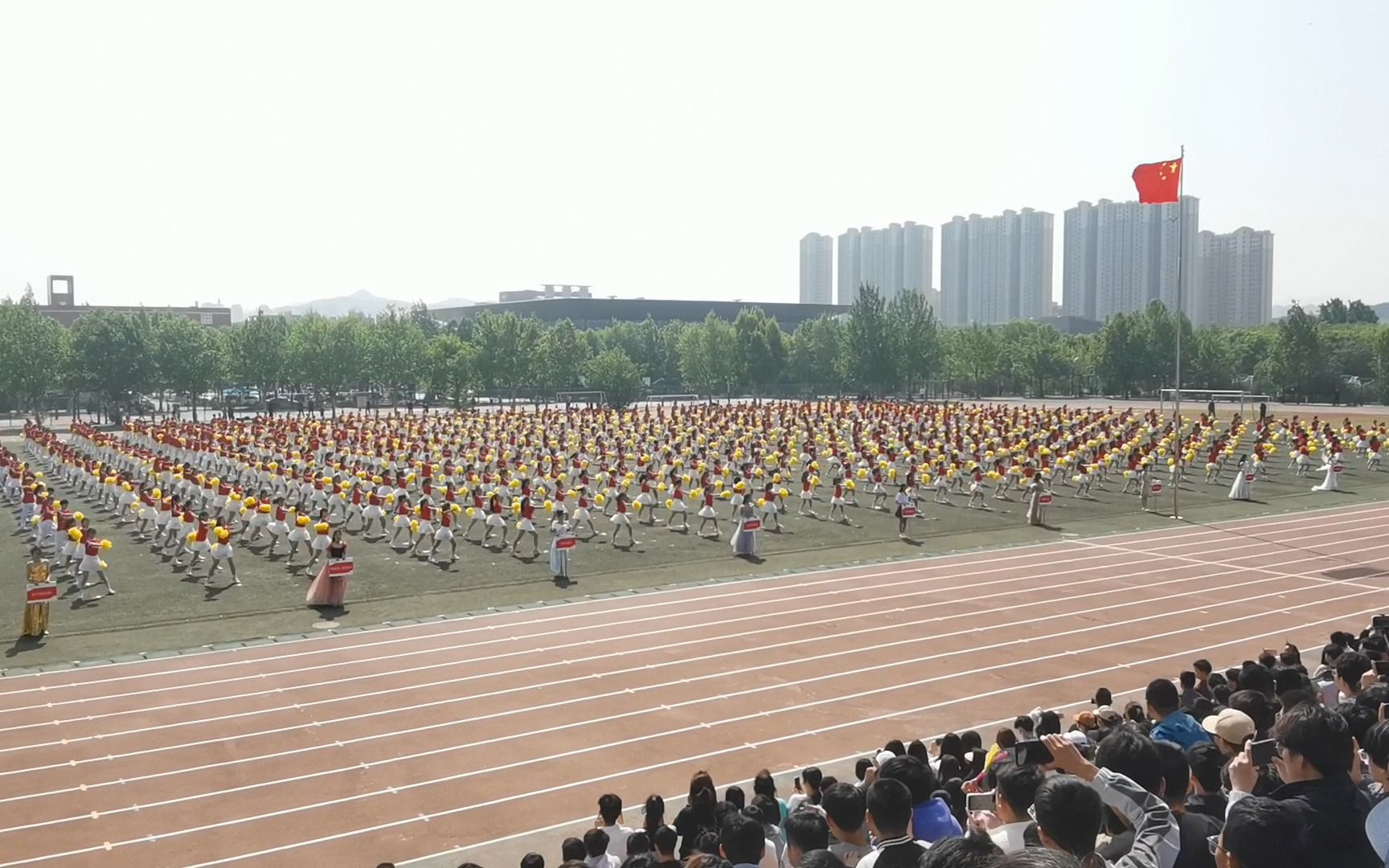 集体啦啦操2