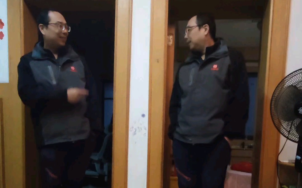 刚学的剪映蒙版功能,玩一下挺有意思