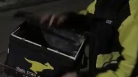 计算器小哥改行送外卖了,一个被耽误的说唱歌手