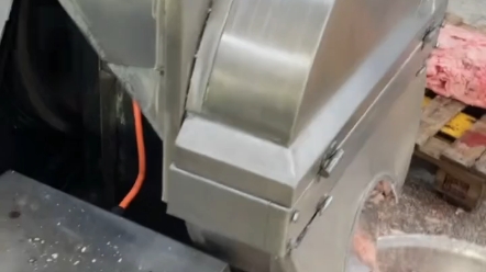 冻肉刨片机,整版冻肉都可以放进去,高效又方便